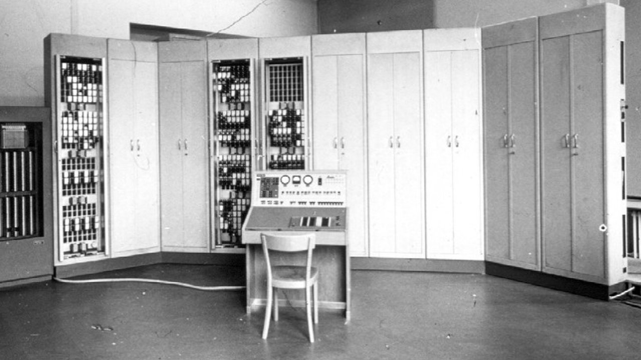 Der erste Computer der Schweiz - Museum für Kommunikation Bern